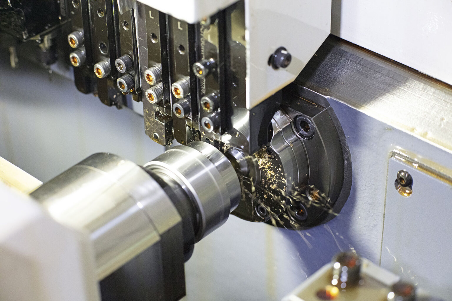 About Our Connector Manufacturing Company | Connectronics Inc.